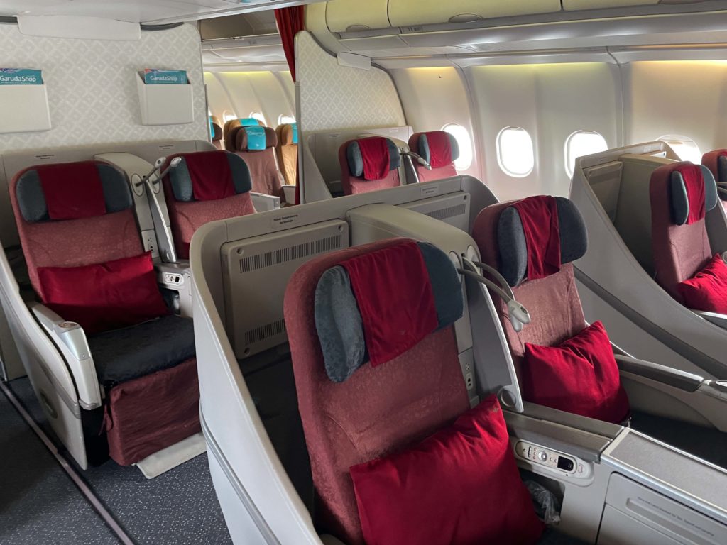 How Good is Garuda Indonesia Business Class? - JakartaPotato