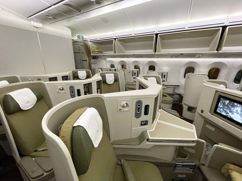 Review: Vietnam Airlines Business Class 787 (SGN-NRT)