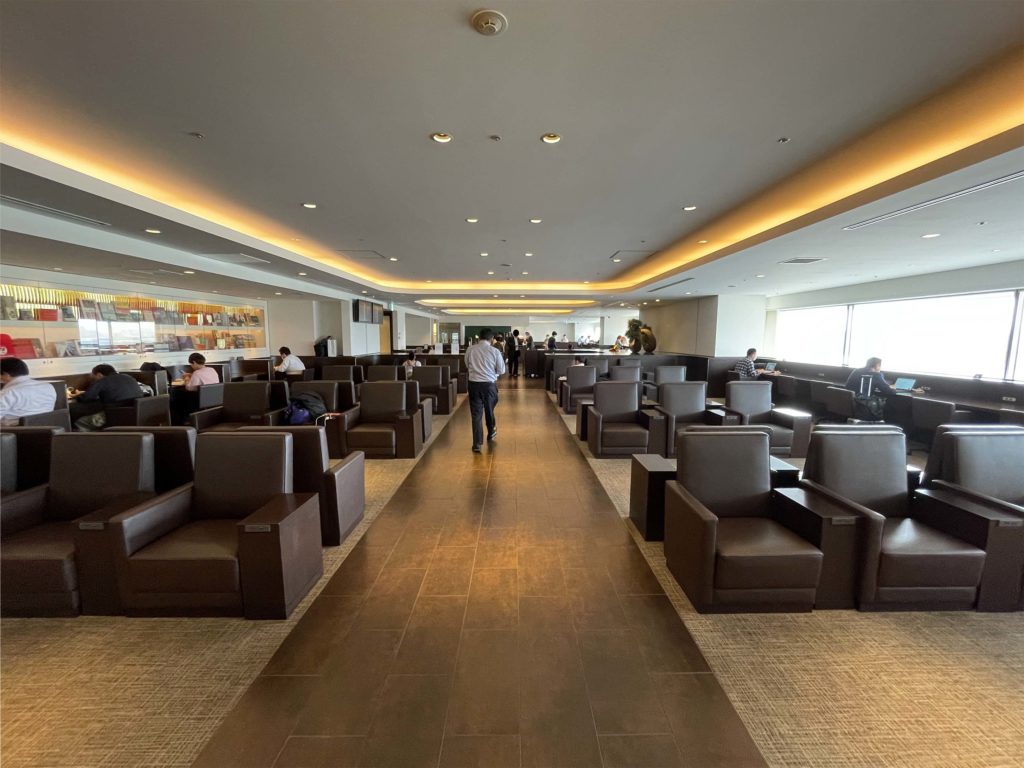 Review: JAL Diamond Premier Lounge South (Haneda)